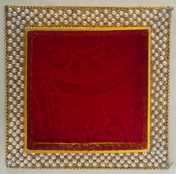 Decorative Square Big Tray A: SP0005A – WeddingShoppe